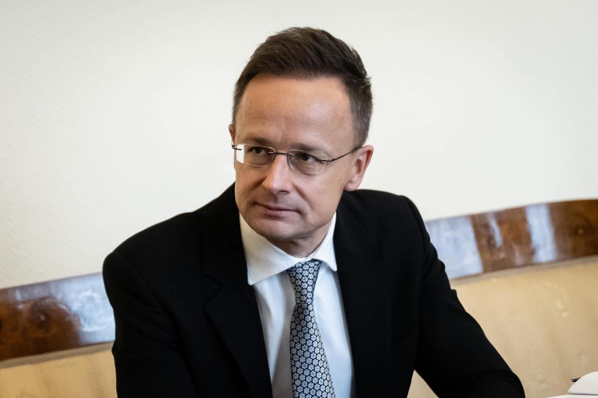 Szijjártó Péter: az Európai Uniónak ki kell törnie a nemzetközi ... Szijjártó Péter: az Európai Uniónak ki kell törnie a nemzetközi ...